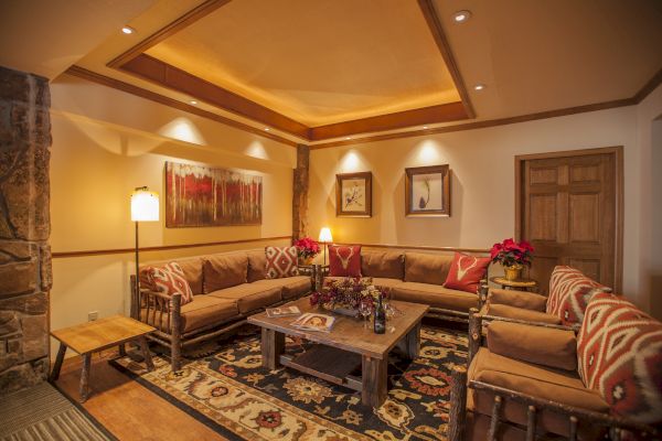 Snowmass Accommodations & Lodging | The Stonebrige Inn